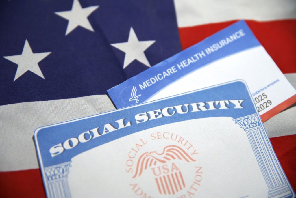 AMAC Supports Safeguarding Social Security and Medicare Act